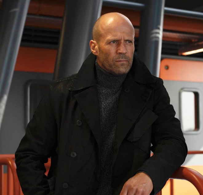 Jason Statham Net Worth / Biography 2023: Movie, Income, Car, House ...