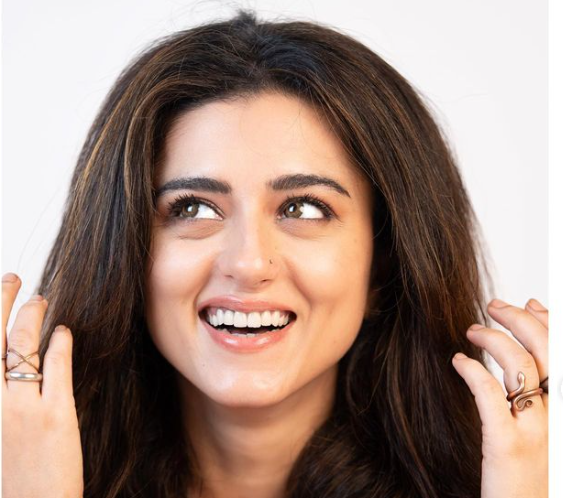 Ridhi Dogra Net Worth / Biography 2023: Movie, TV Show, Tiger 3, Boyfriend, Husband, Wiki