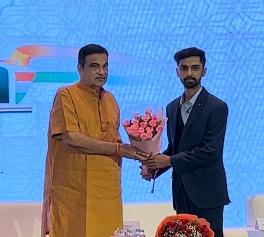 Sahil Ali Net Worth / Biography 2023: Car, Father, Mother, Trader ...