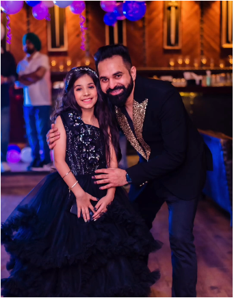 Harpreet (SDC) Age, Daughter, Wife, Net Worth 2023 | Monthly Income ...