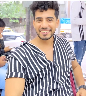 Vishal Bhatt - Age, Sister, Relation Net worth Instagram Height, Family ...