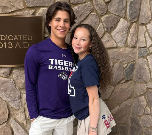 Olivia Haschak Age, Height, Family, Father, Mother, Siblings, Sister ...