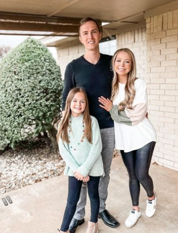 Kay and Tay Dudley – Age, Daughter, Net Worth, Height and Biography