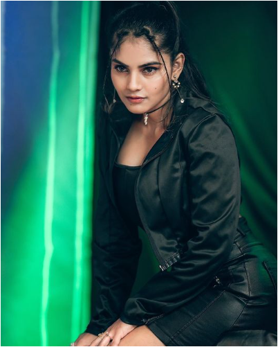 Zoya Jaan: Age, Net Worth, Real Name, Photo, Instagram, Height, Bio & Wiki