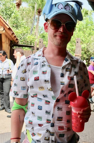 Who is Macaulay Culkin? Age, Net Worth, Siblings, Wife, Songs, Movies ...