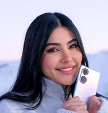 Sara Hesri – Age (30), Height, Married, Religion, Boyfriend, Net worth