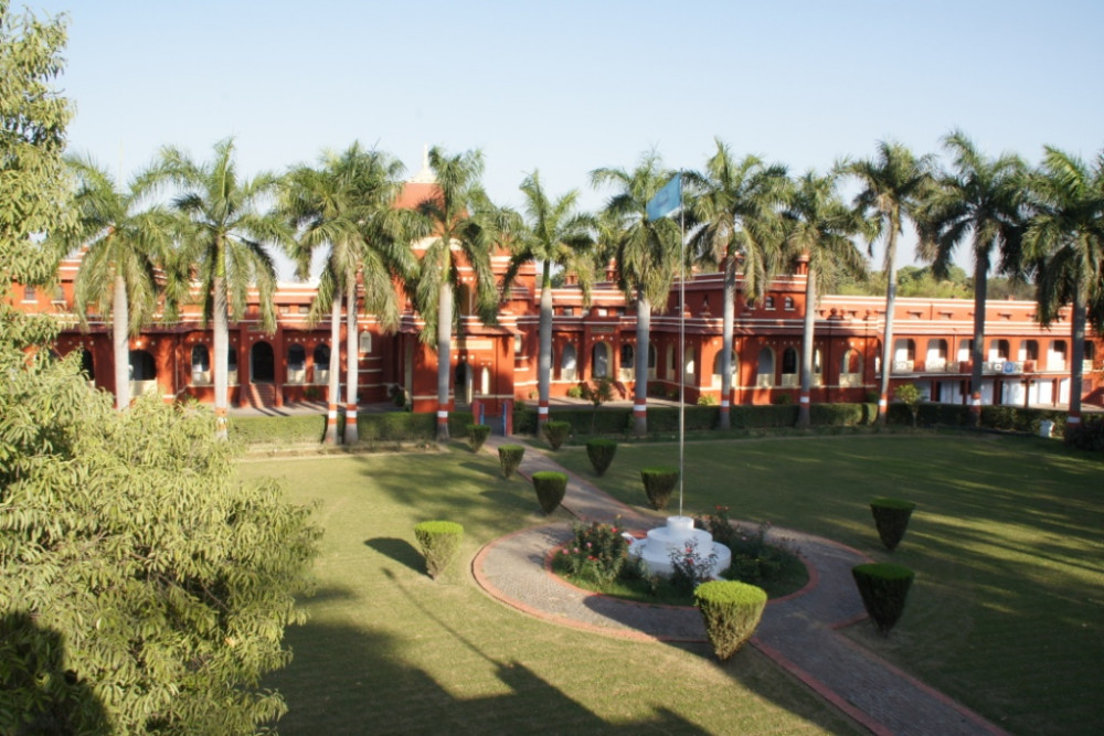 Colvin Taluqdars College, Lucknow