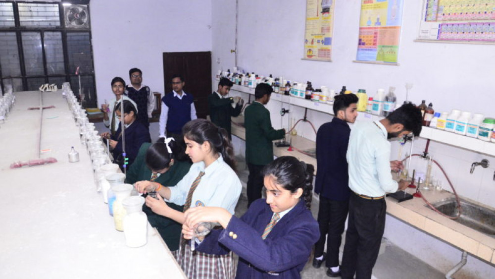 Barrows' Blue Bells School, Bahraich [B.B.B.S]