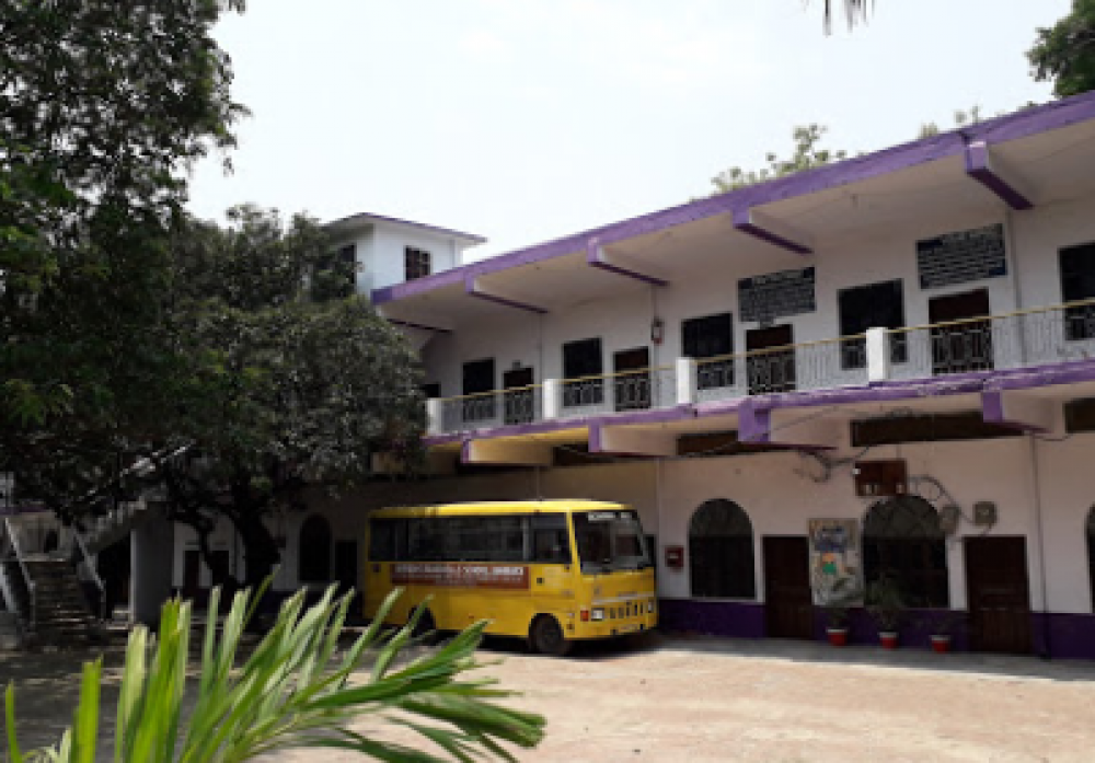 Barrows' Blue Bells School, Bahraich [B.B.B.S]