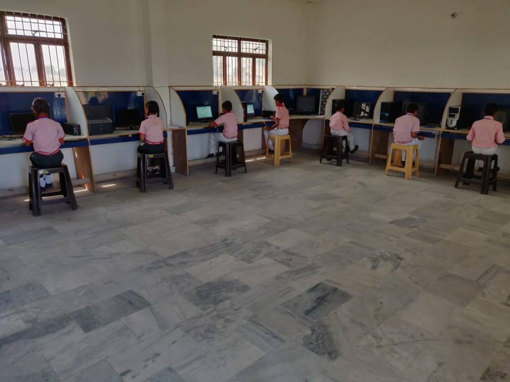 Allen Convent School, Agra