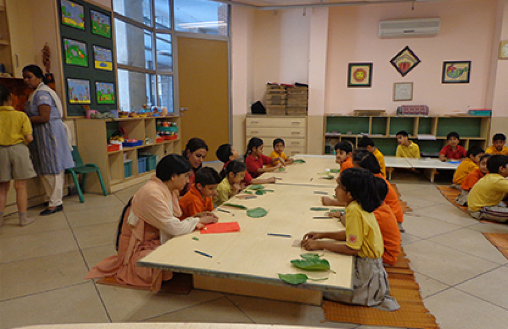 Step By Step School, Noida