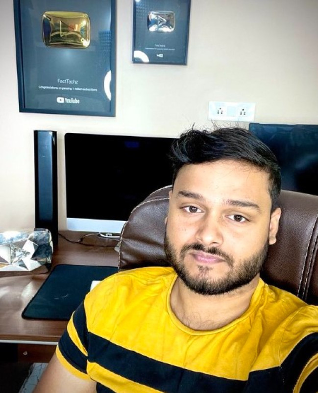 Facttechz (Rajesh Kumar) Net Worth 2023: Youtube/Salary Income Age ...