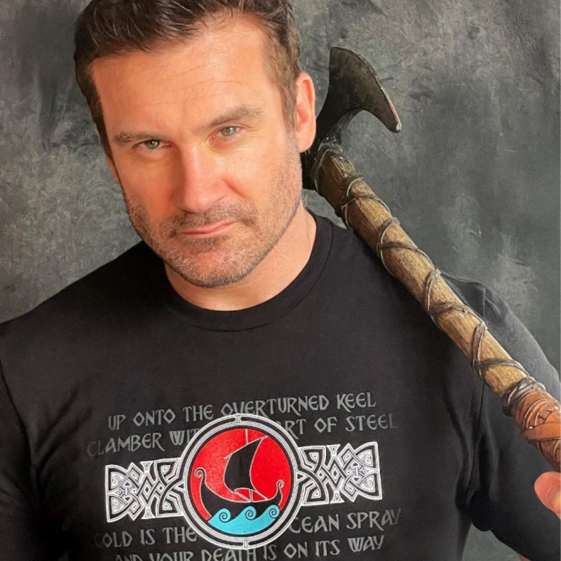 Clive Standen Net Worth / Biography 2023: Vikings, Movie, TV Show, Wife ...