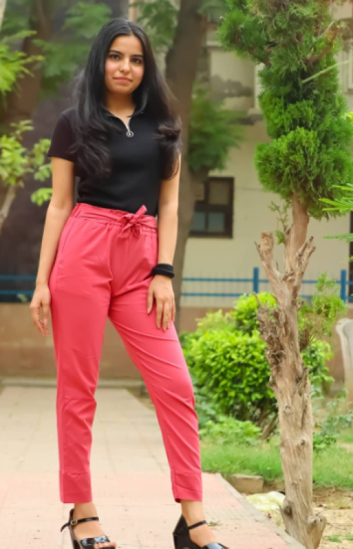 Priyal Kukreja Net Worth 2023: Family, Age, Shorts Video, Photo, House ...