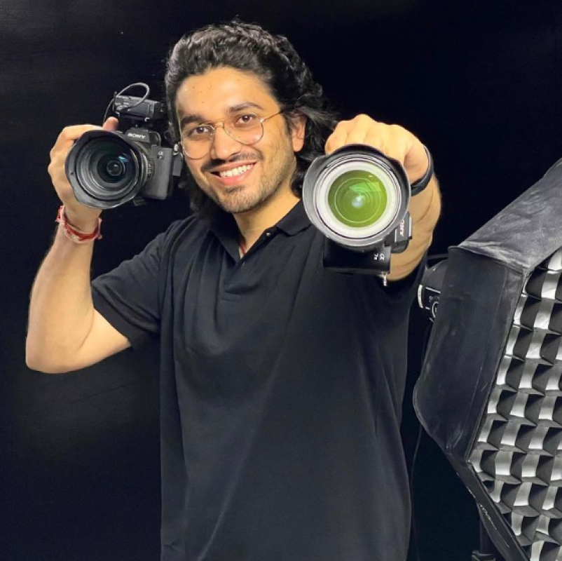 Aman Dhattarwal Net Worth 2023 | Age, Wife, College, Marriage, JEE Rank ...