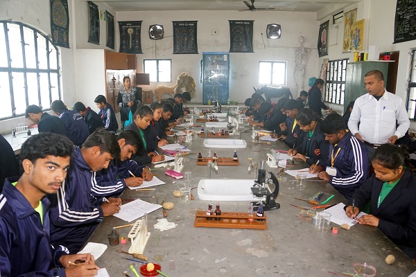 Gallery | Images - SS Public School {SSPS}, Varanasi (Babatpur)