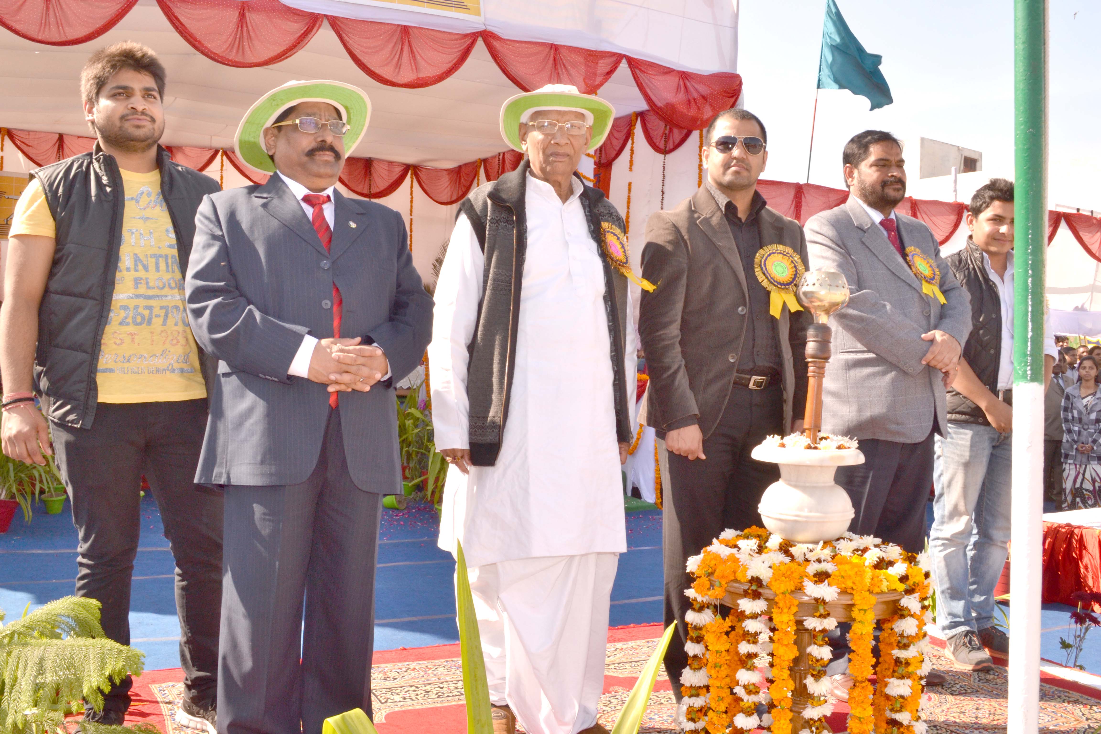 Gallery | Images - Amar Nath Vidya Ashram Sr. Sec. School, Mathura [ANVAS]